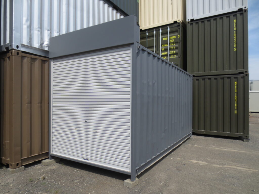 40Fカット物シャッター付倉庫！20Fサイズ（6m）で入口に新規シャッターが付いてこの価格！